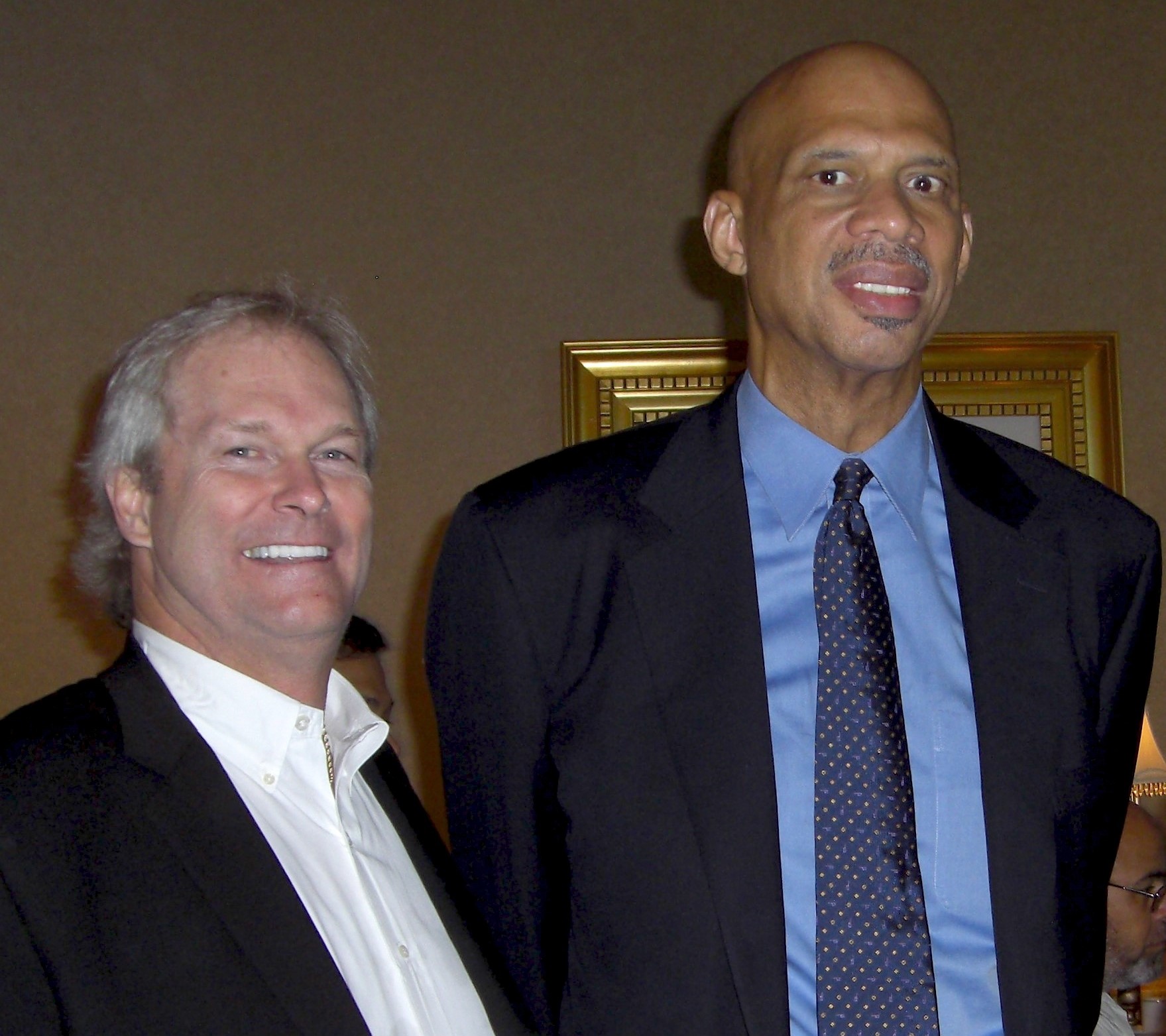 Speak Like a Pro | Learn to tell a story, and the battle is won!